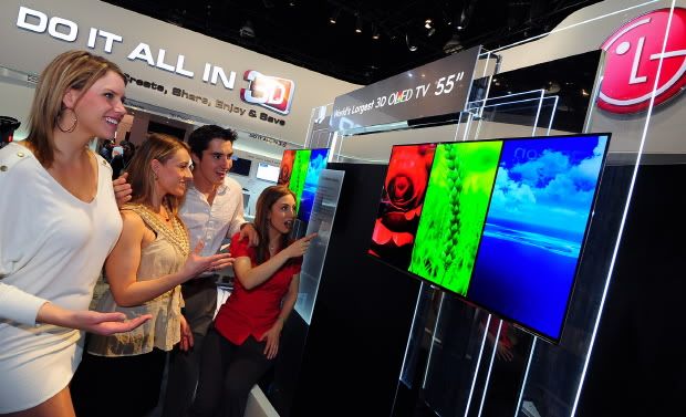 [CES 2012] LG เปิดตัว 3D OLED TV 55" และ Google TV ตัวแรกของบริษัท | Blognone