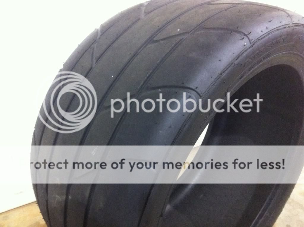 2 Mickey Thompson 305/35R20 Et Street Drag Radials, New ...